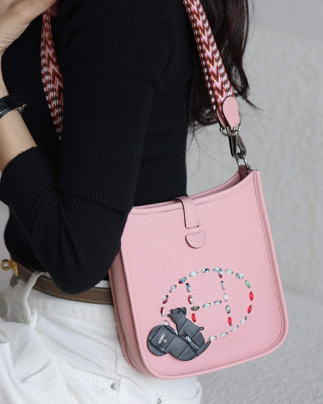 Evelyne Bag: A Timeless Luxury Handbag | Evelyne bag Luxury handbags ...